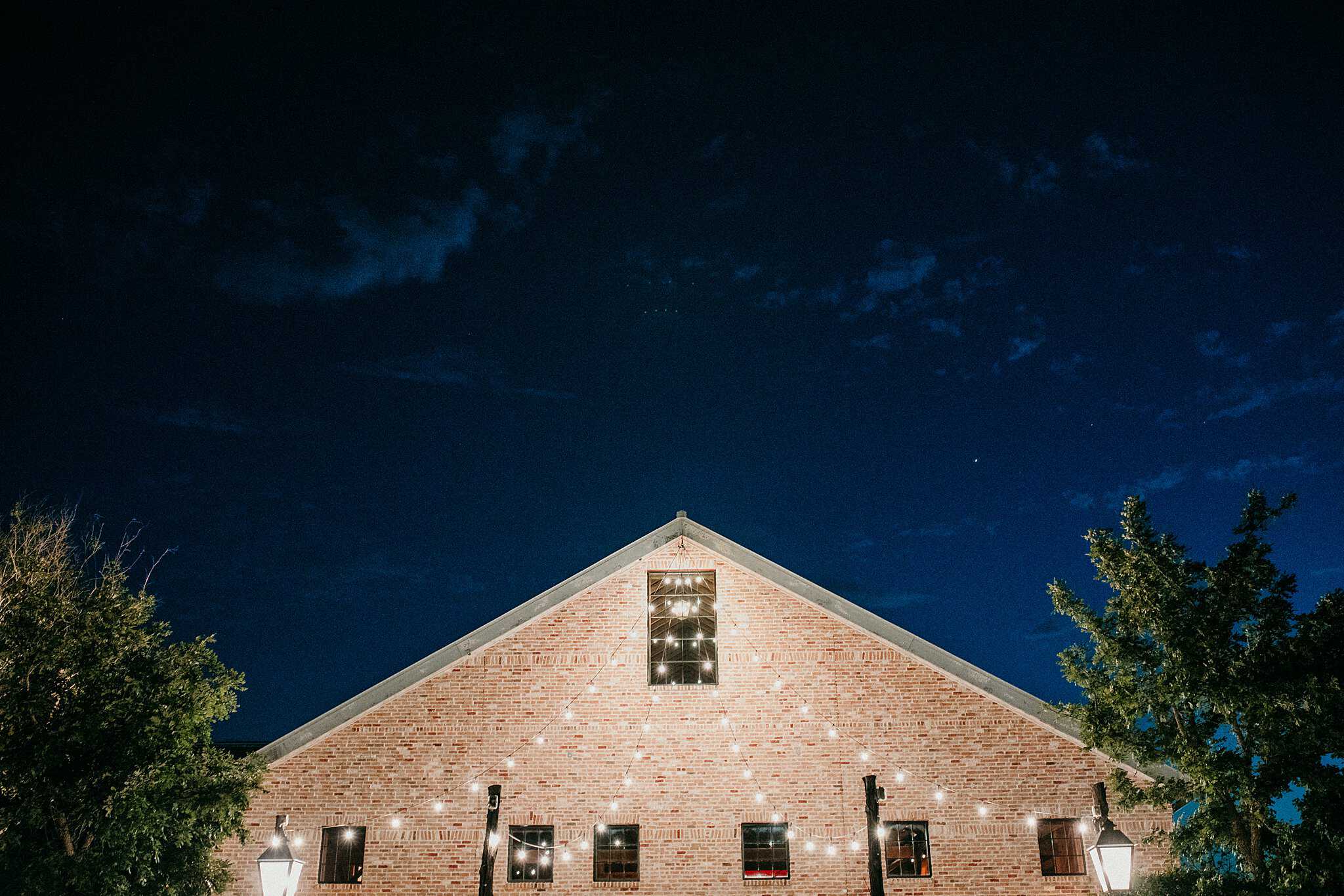 Dreamy Beckendorff Farms Wedding in Katy, Texas - Endless Exposures ...